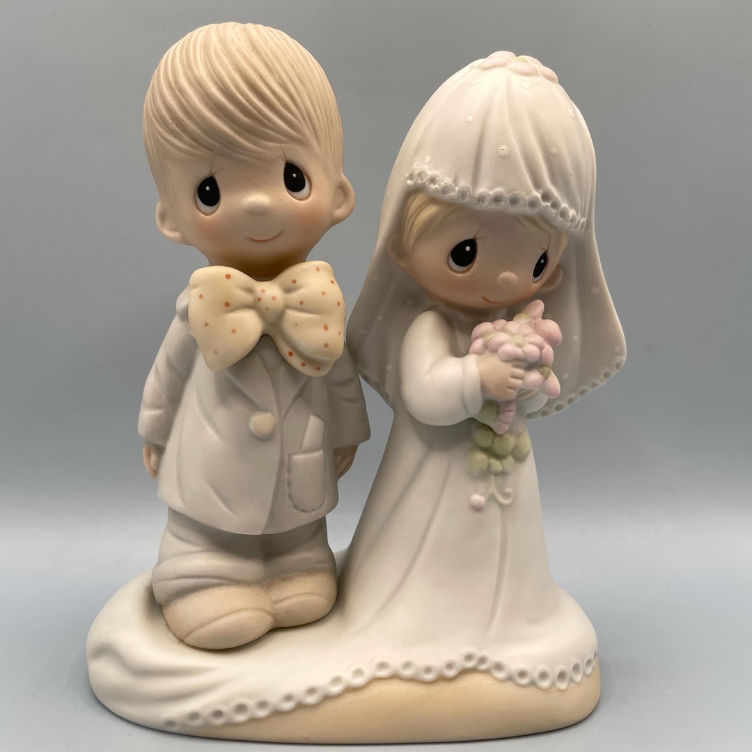 Precious Moments Bride and Groom Figurine - Etsy
