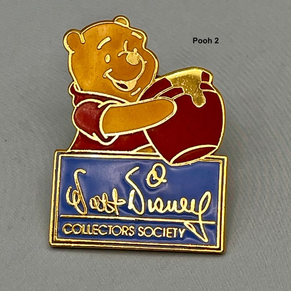 Vintage Walt Disney Collectors Society Push Back Pins… - Gem