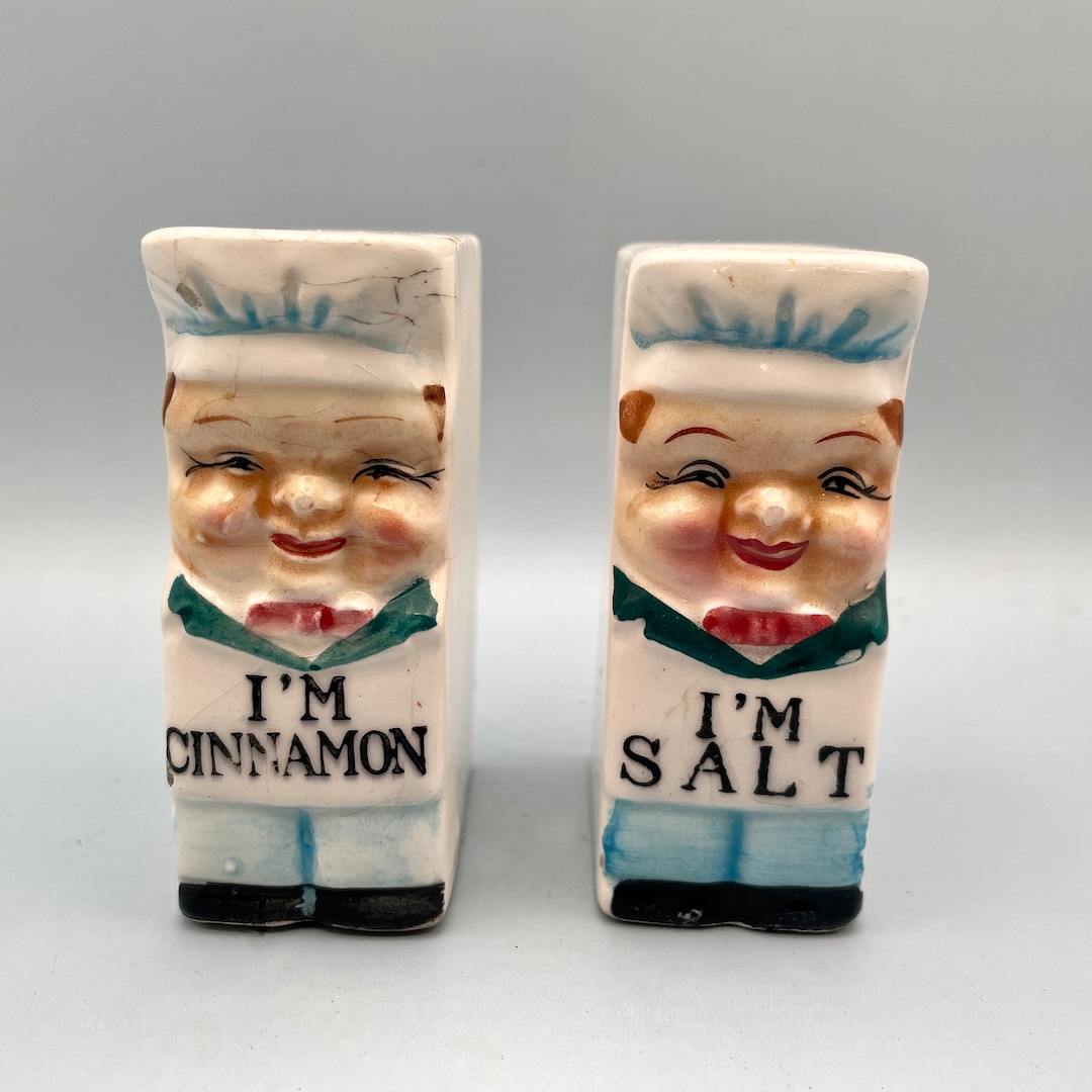 Vintage Royal Sealy Smiling Chef Salt and Cinnamon Shakers - Etsy