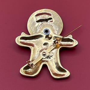 Bobblehead Gingerbread Man Holiday Brooch - Etsy