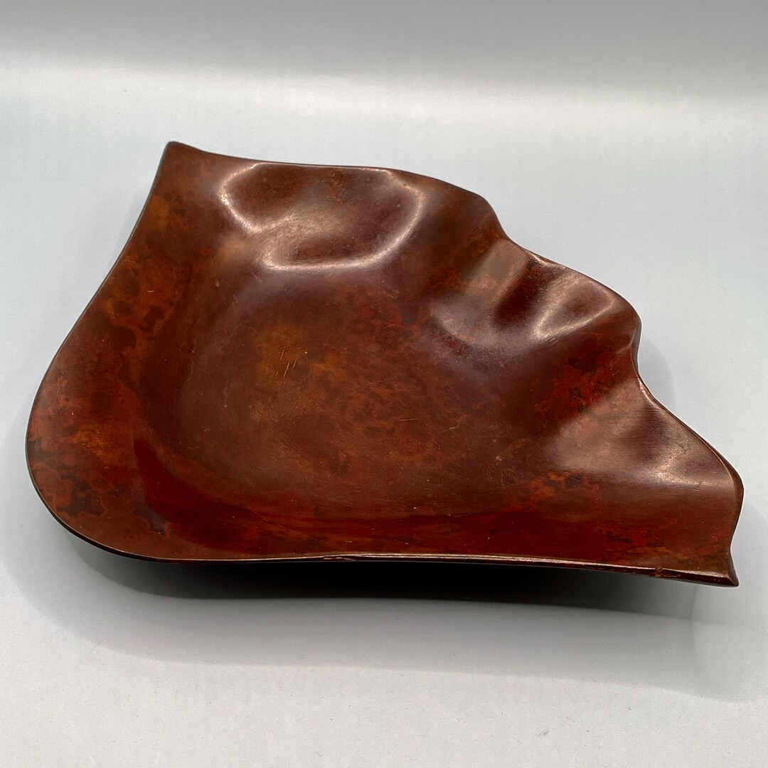 Enameled Metal MCM Clamshell Shaped Nut Dish Serving Dish or - Etsy