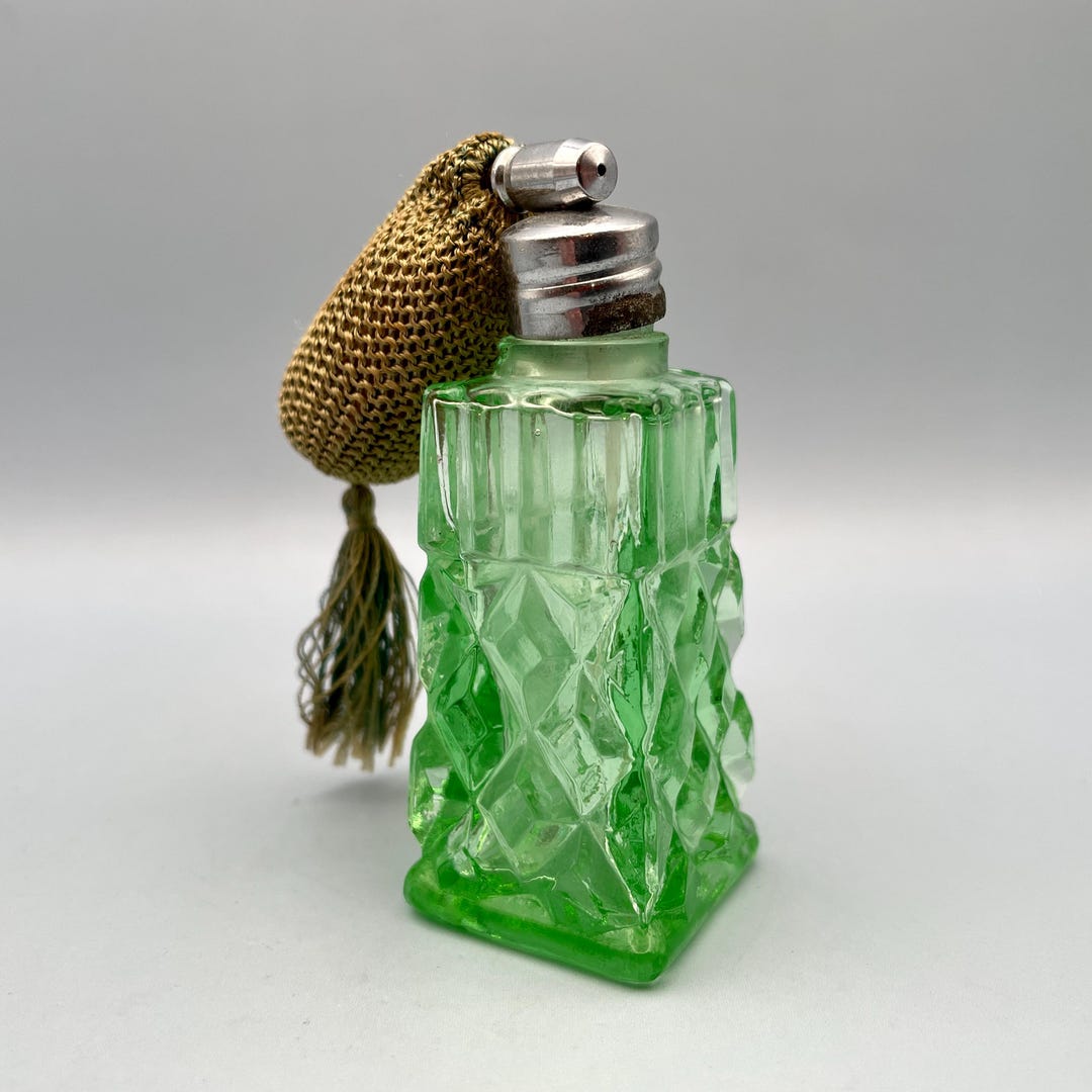 Pretty Green Glass Perfume Atomizer Bottle - Etsy