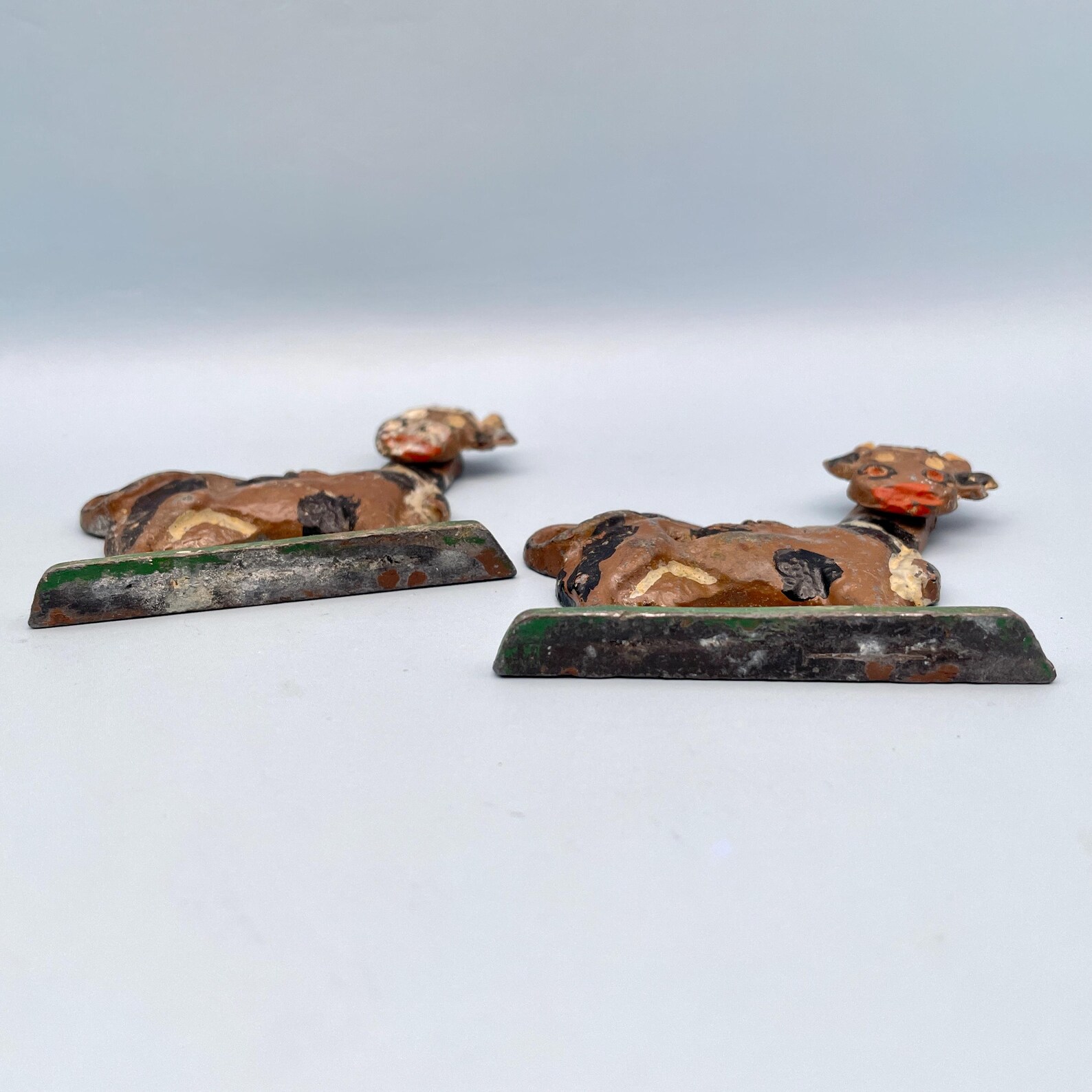 Cast Iron Cows With Moving Heads Toy - Etsy