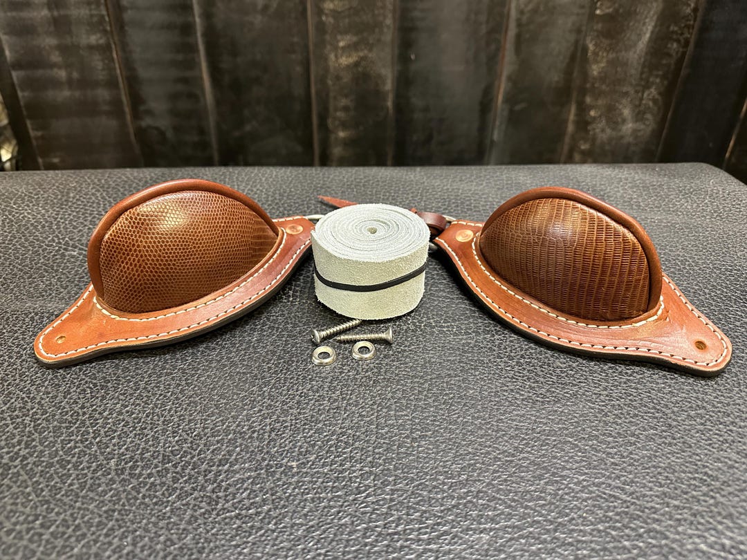 Brown / Brown - Handmade Leather Bucking Rolls / Wade Saddle - Etsy