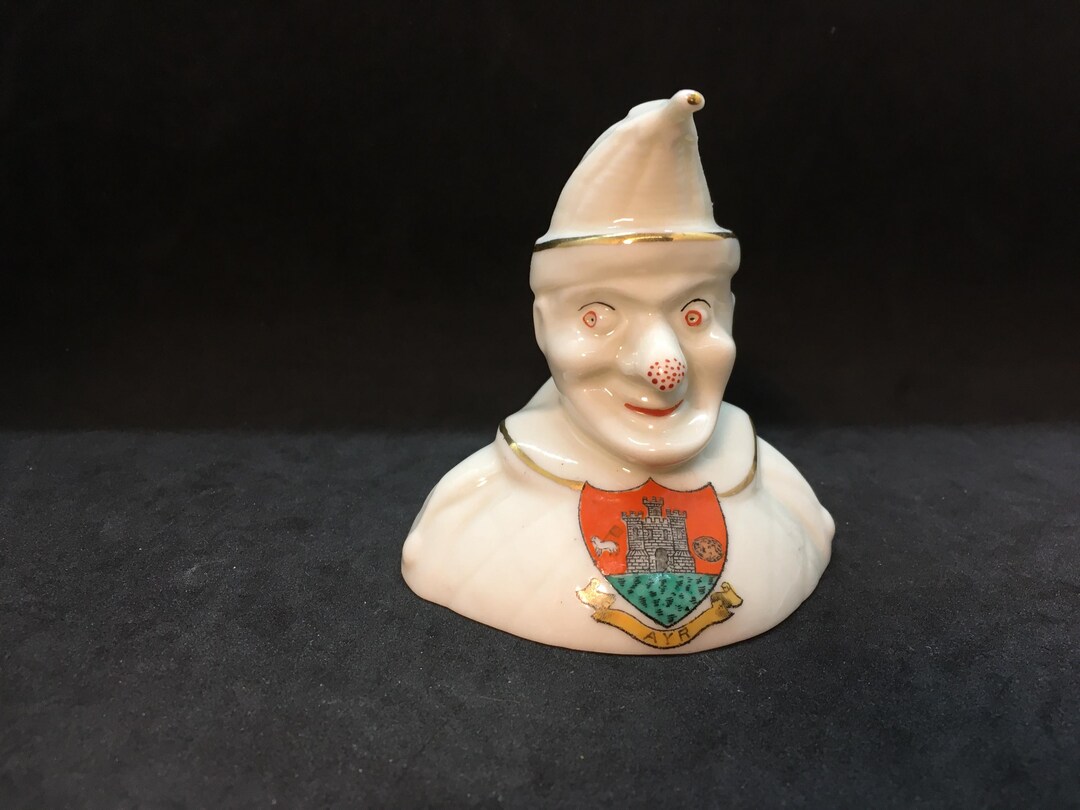 Vintage TC&P Albion China Porcelain Jester Clown Bust With a Florentine ...