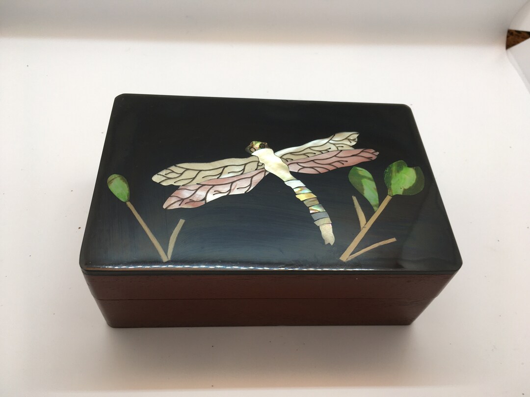 Wood Dragonfly and Reed Trinket Box ~ Made in the Philippines for East ...