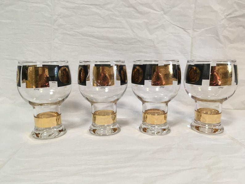 Vintage Federal Glass Beer Glasses: MCM Coin Pattern Barware, Set of 4 ...