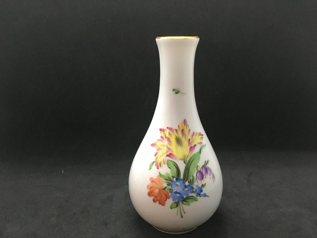 Herend Hand-painted Floral Design Porcelain Vase ~ Made in Hungary ~ 6 ...