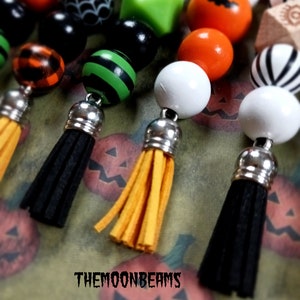 Halloween Beaded Keychain-pumpkin Keychain-skull - Etsy