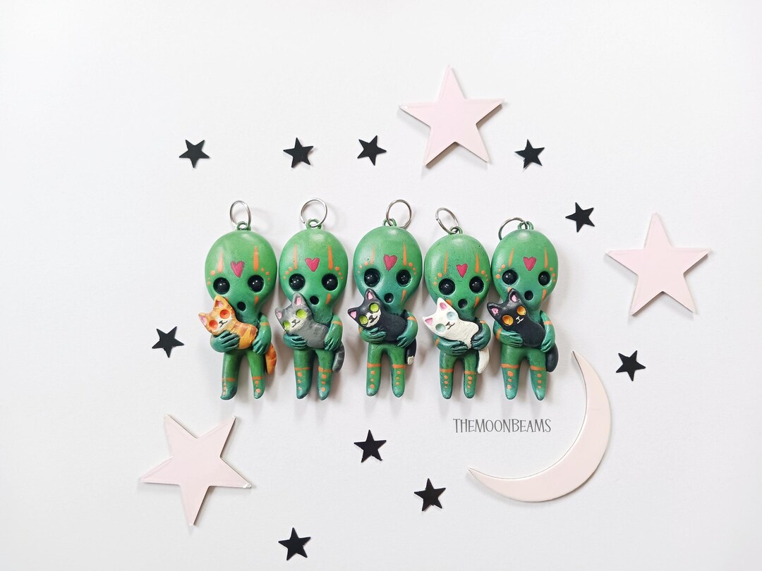 Cute Alien and Cat Pendant Necklace Hand Sculpted Green Alien Gift for ...