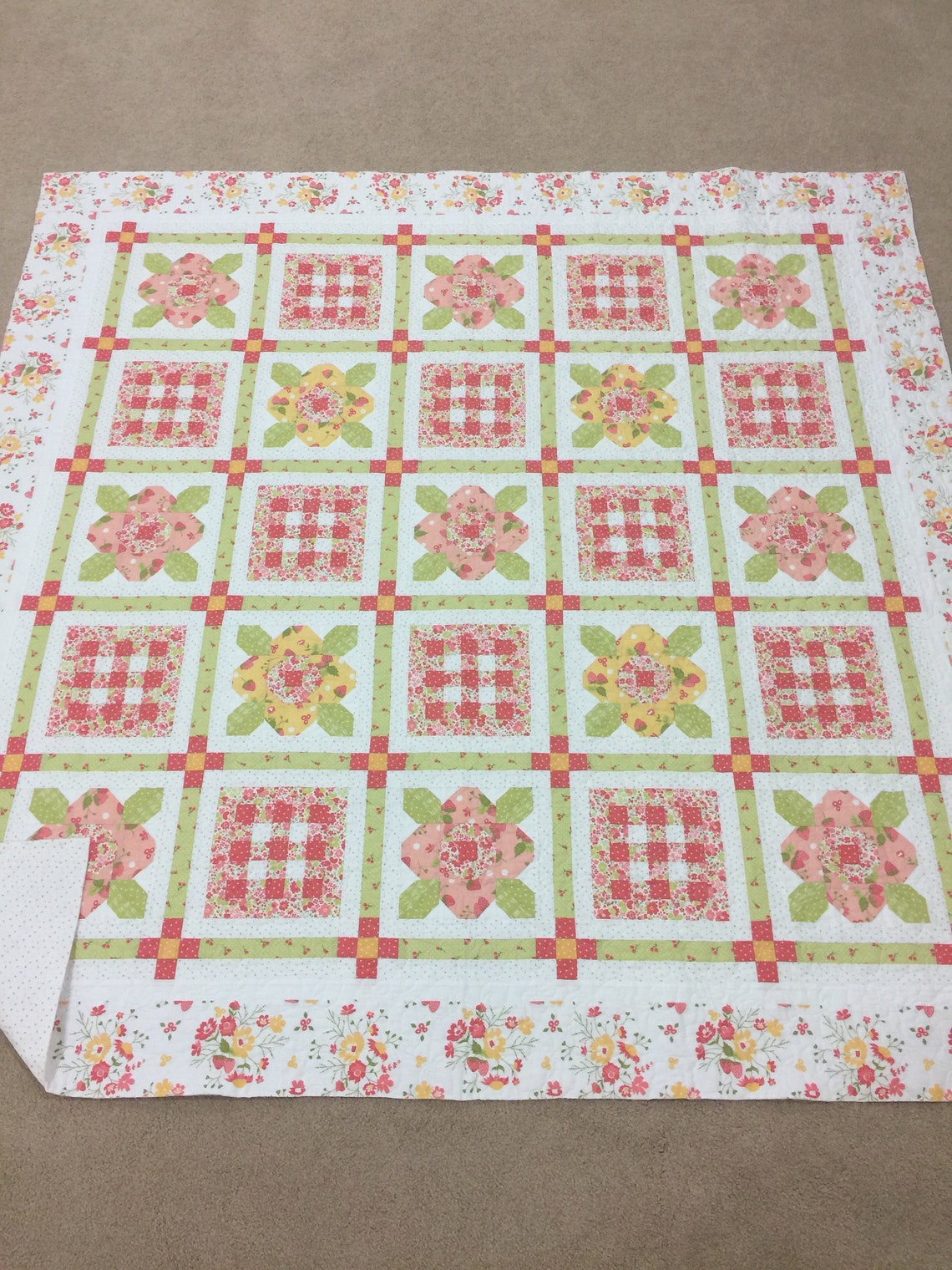 Patches and Posies PDF Quilt Pattern - Etsy