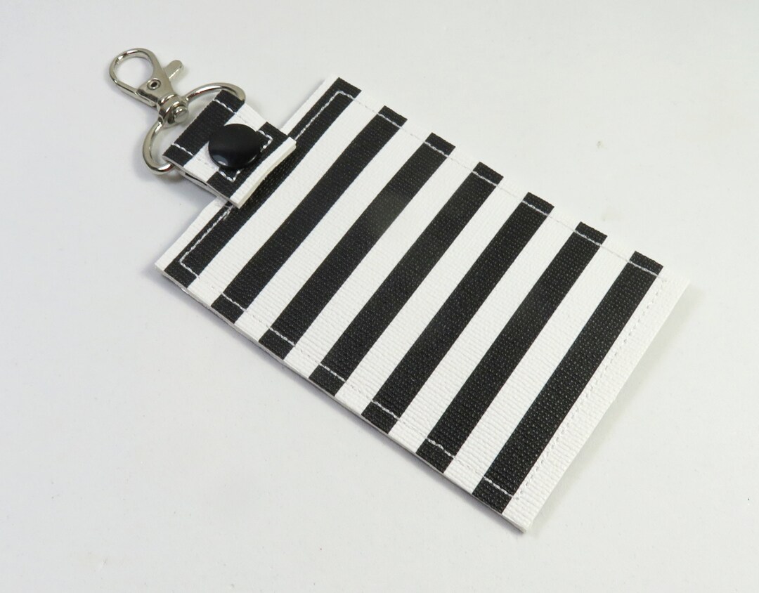 LINES Design Badge Holder, Vinyl Badge Insert, Black and White Badge ...