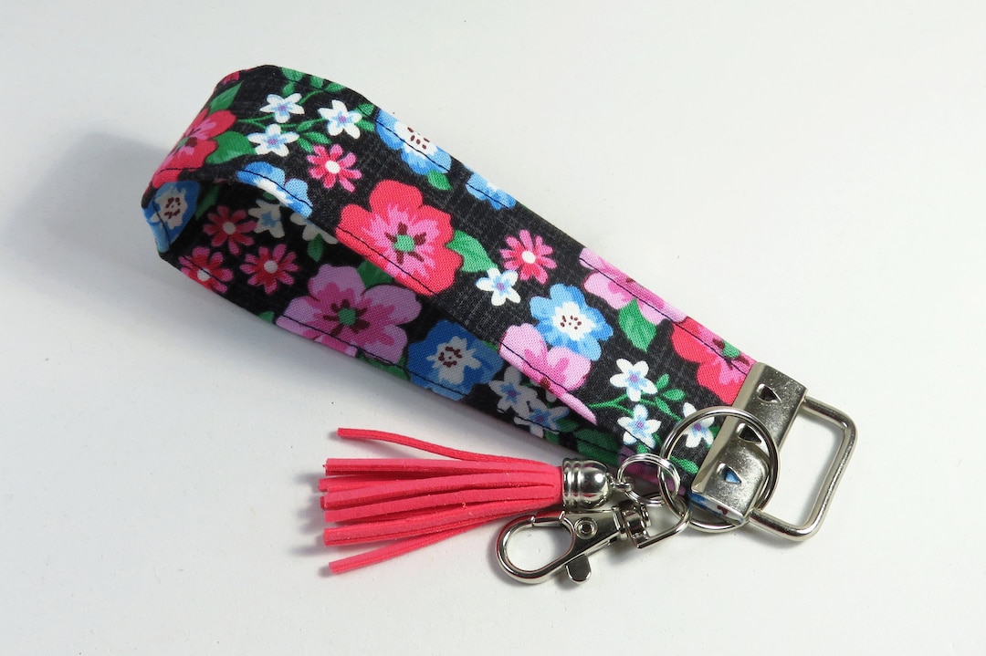 FLORAL Keyfobs, Beautiful Wristlets, Cute Wristlets - Etsy