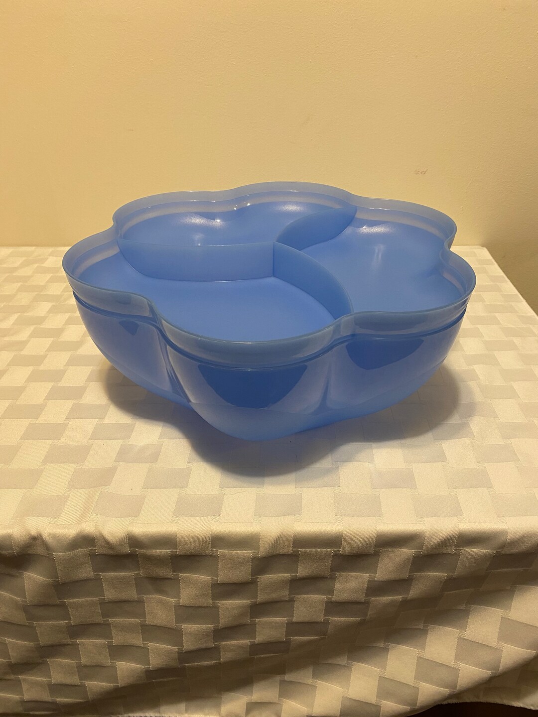 Vintage Blue Tupperware Serving Bowl - Etsy