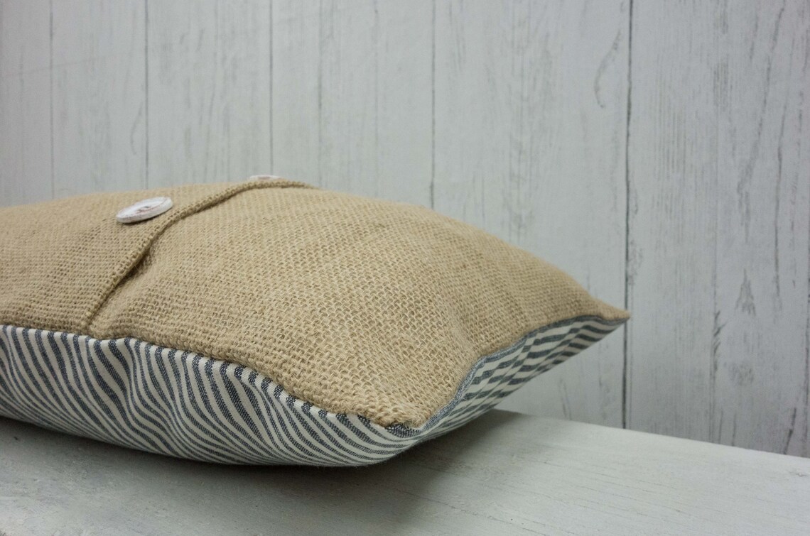 Burlap Throw Pillow With Buttons. Perfect for Farmhouse Decor - Etsy