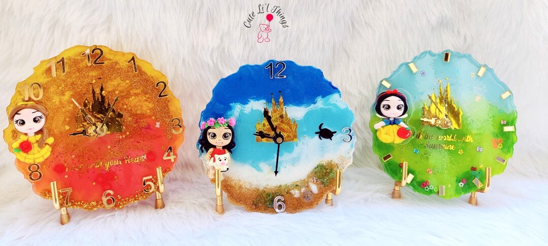 Moana ,clay Doll, 3d Resin Clock,beach Theme,bow Center - Etsy