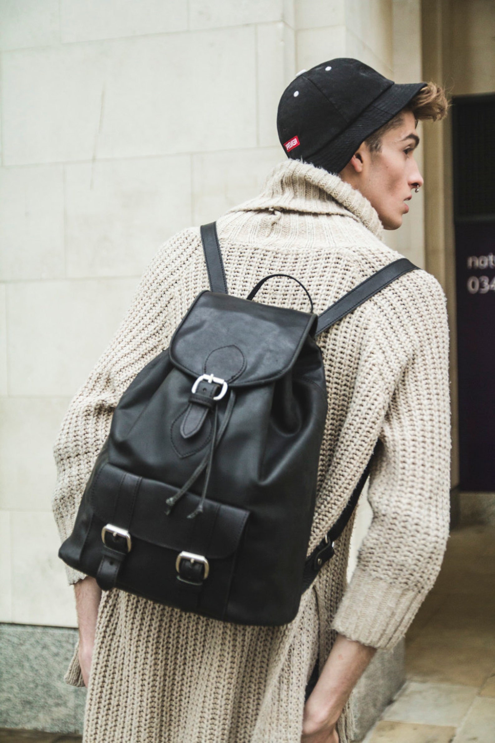 Premium Black Rucksack Backpack in Hunter Leather - Etsy UK