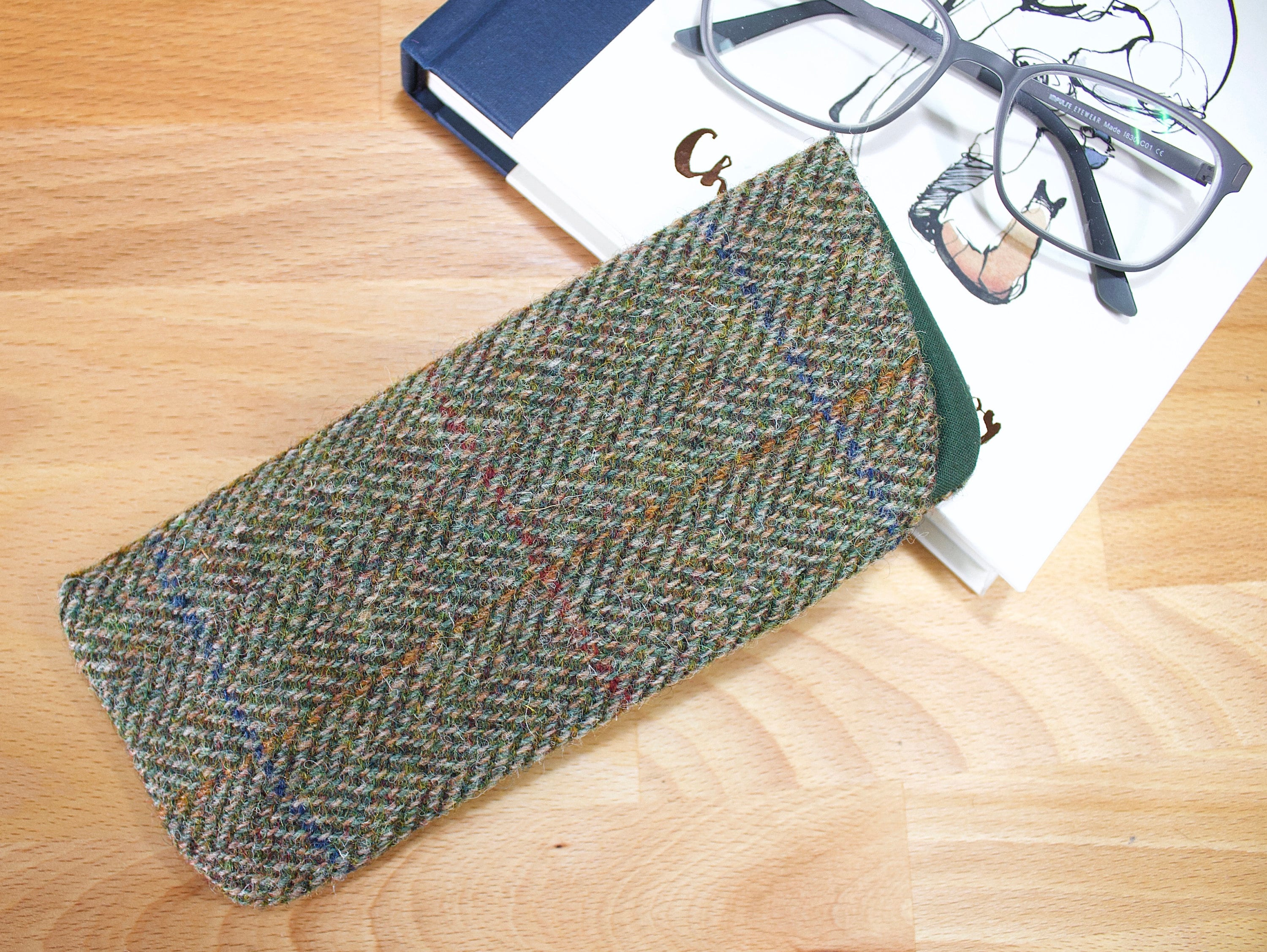 Glasses case in HARRIS TWEED spectacles cover sunglasses | Etsy