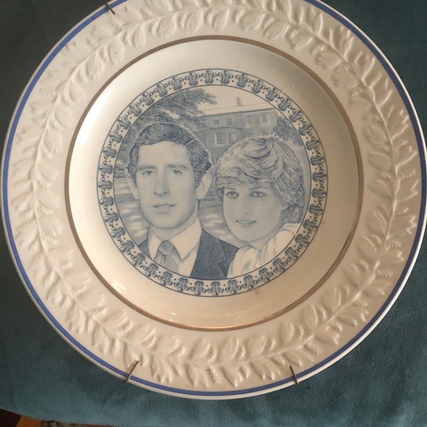 The Royal Wedding Commemorative Plate. Charles and Diana - Etsy