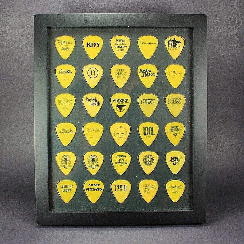 8" X 10" Guitar Pick Display - Vertical - Holds 30 Picks - FRAME NOT ...