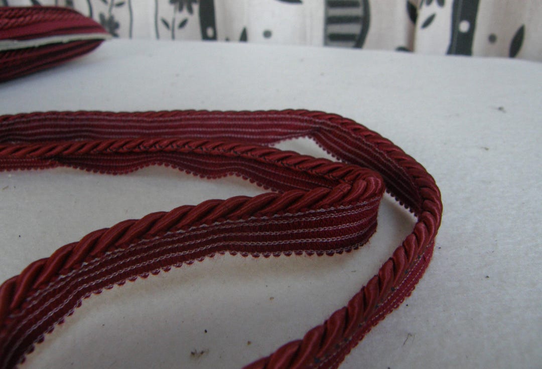 6mm - 0.24" Red Rayon Flanged Piping Cord Fringe Trim | 6mm - 0.24 ...