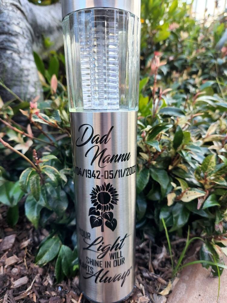 IN MEMORY Personalised Memorial Solar Garden Light - Etsy Australia