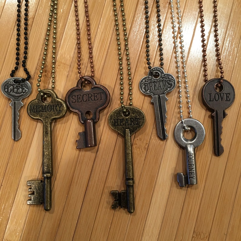 SALE: Engraved Key With Necklace or Keyring Special Message & - Etsy Israel