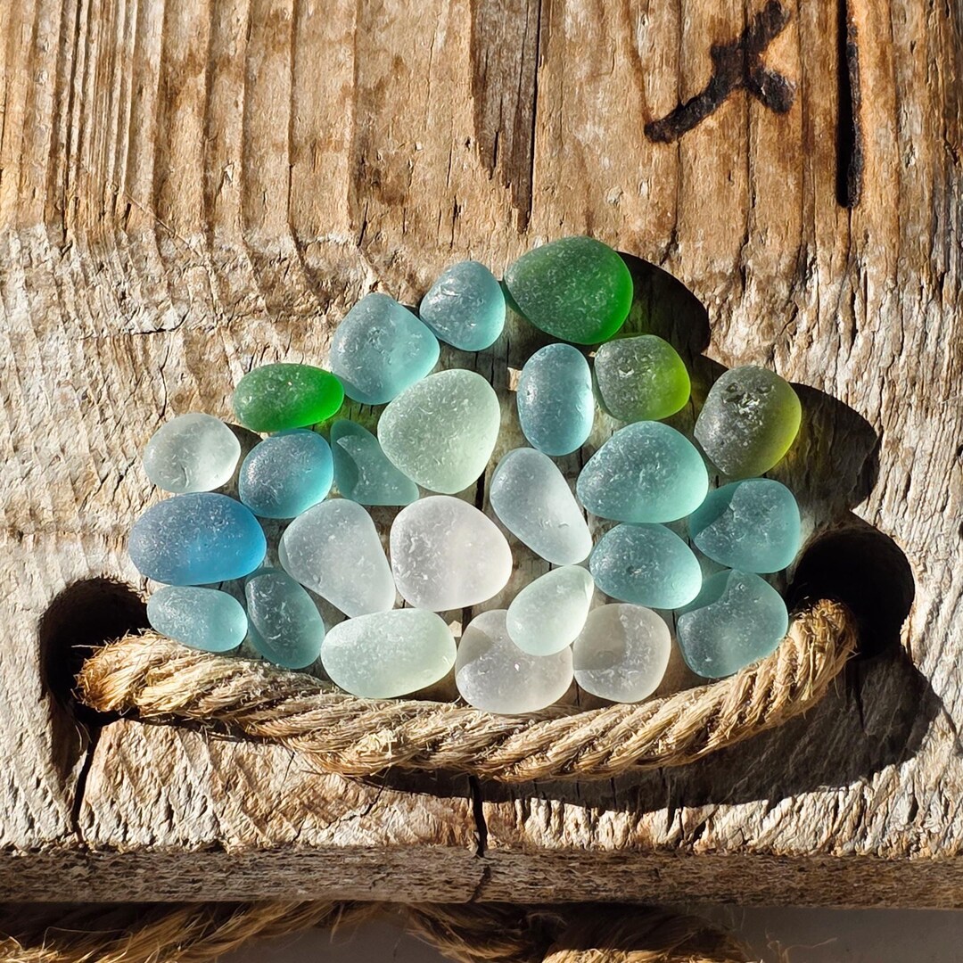 Japanese Sea Glass | Aquamarine, White and Kelly Green | JQ T2 - Etsy