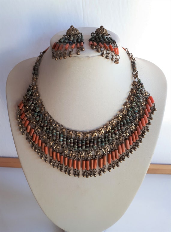 vintage waterfall cleopatra - Gem