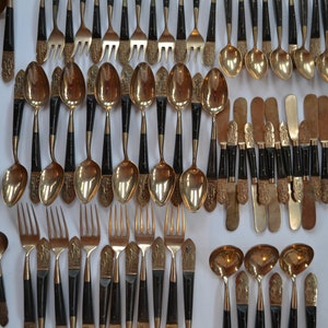 Vintage Chinese Hong Kong Flatware Silverware 81 Pcs Set Carved Horn ...