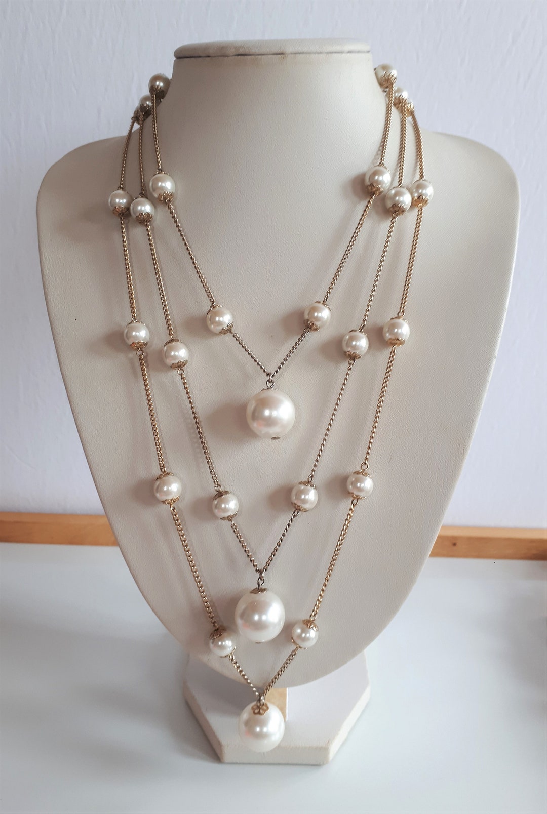 Elegant Vintage CORO Signed Gold Metal Chain Big Faux Pearl 3 Rows ...