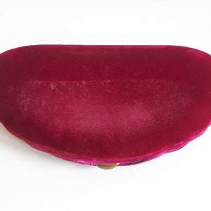 Large Antique Clam Shell Jewelry Box Magenta Pink Purple Velvet and ...