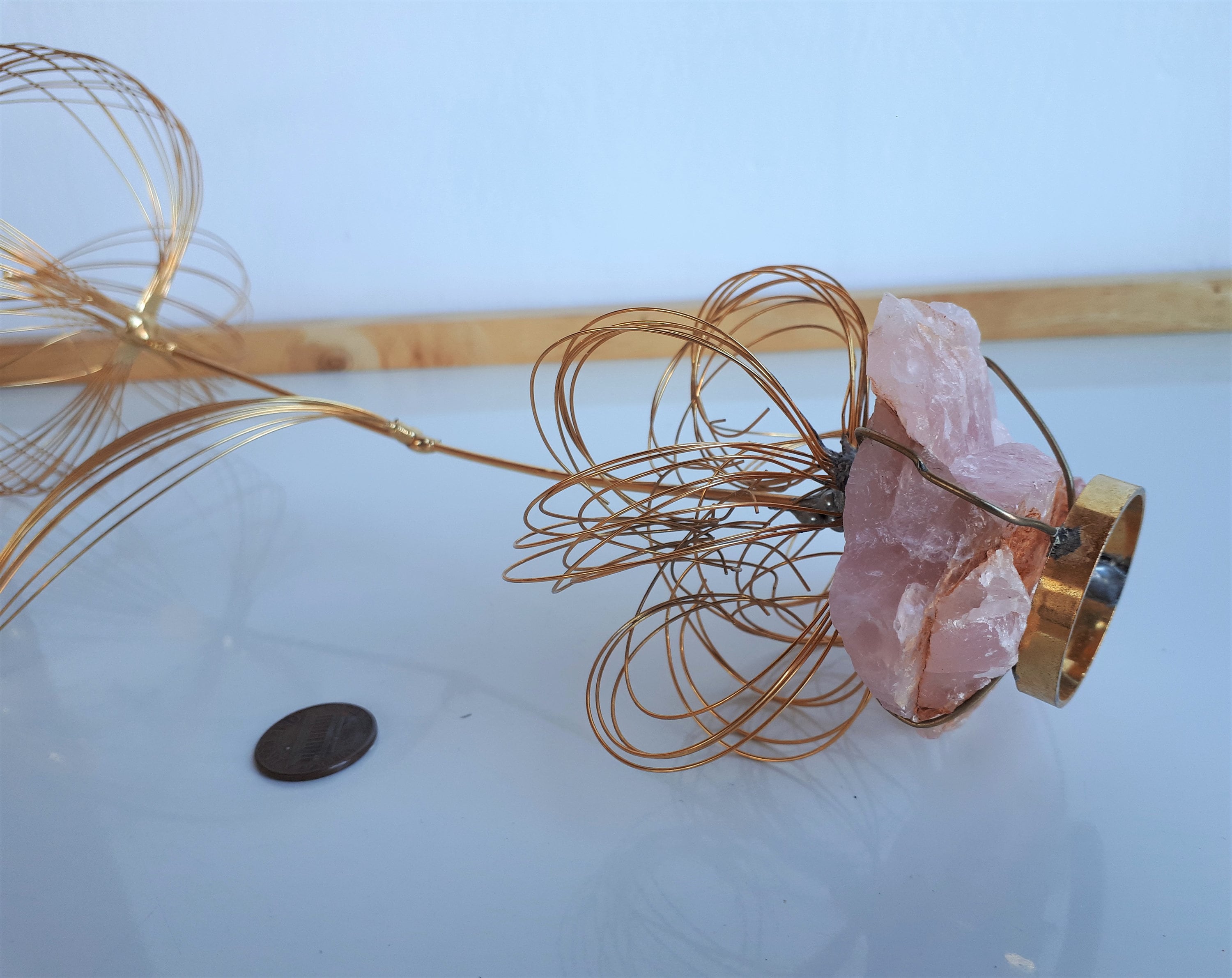 Vintage Gold Metal Wire Work and Pink Quartz Dimensional Stylized ...