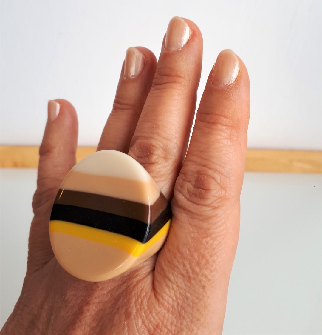 Retro Striped Lucite Ring, Runway Statement Jewelry, Size 9 - Etsy