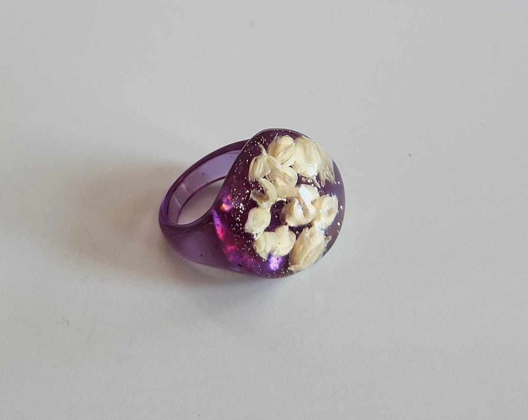 Transparent Clear and Purple Embedded Seeds and Glitter Lucite Ring ...