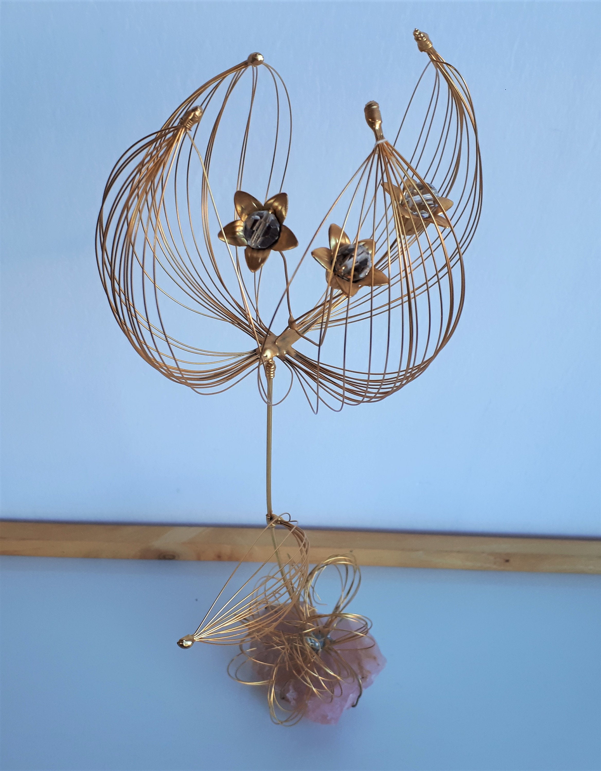 Vintage Gold Metal Wire Work and Pink Quartz Dimensional Stylized ...