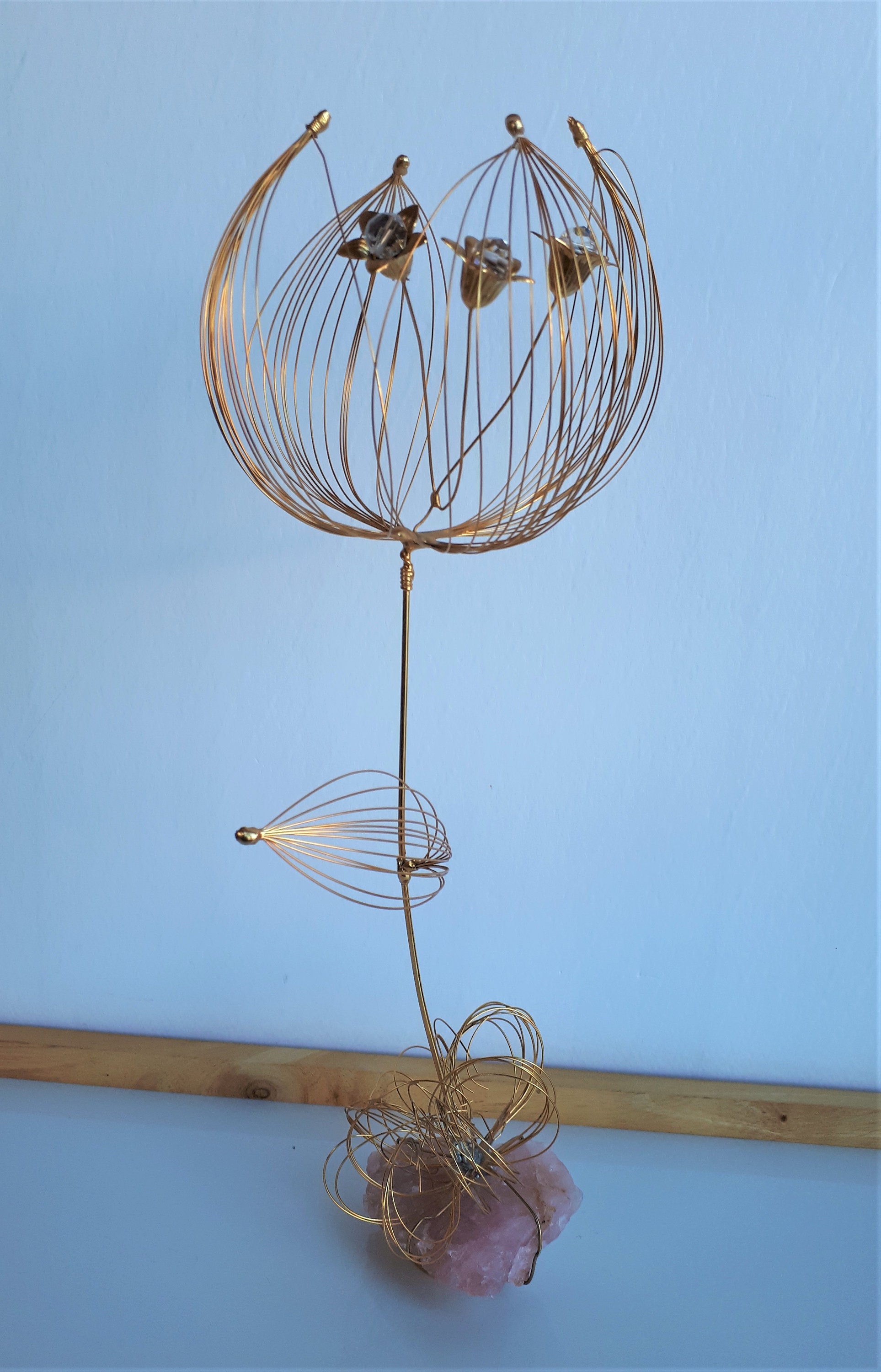 Vintage Gold Metal Wire Work and Pink Quartz Dimensional Stylized ...