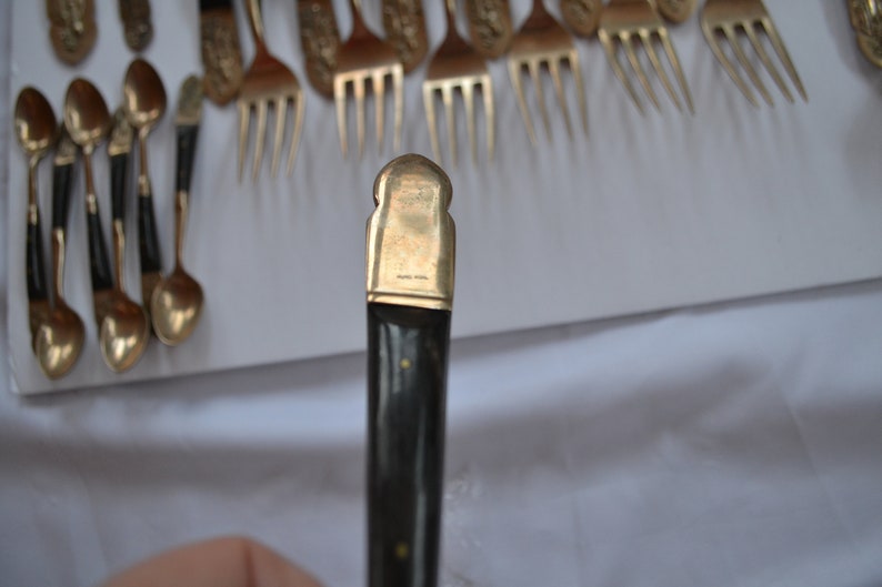 Vintage Chinese Hong Kong Flatware Silverware 81 Pcs Set Carved Horn ...