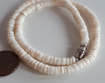White Shell Choker Necklace - Etsy