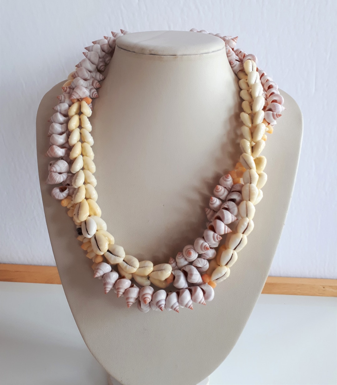 Long Massive Vintage Hawaiian Lei Shell Necklace Yellow Cowrie Shell ...