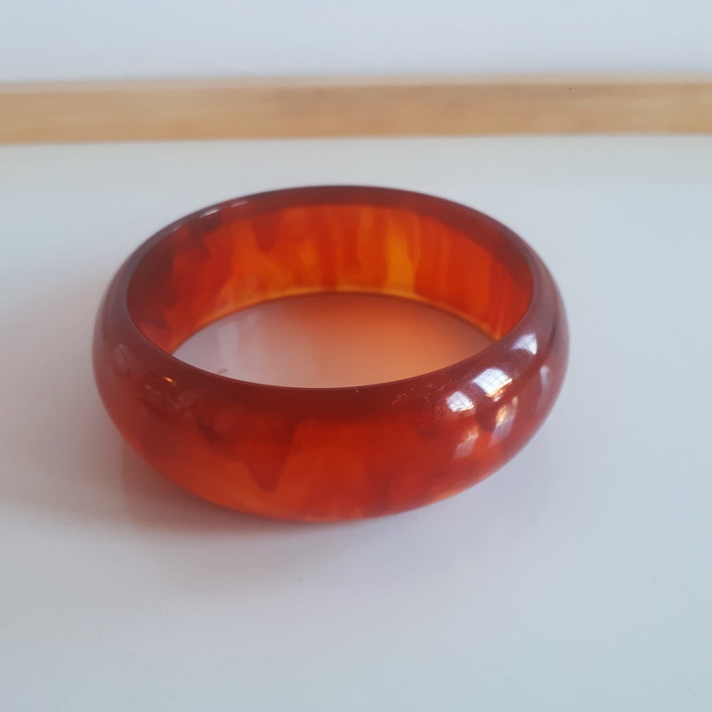 Prystal Bakelite - Etsy