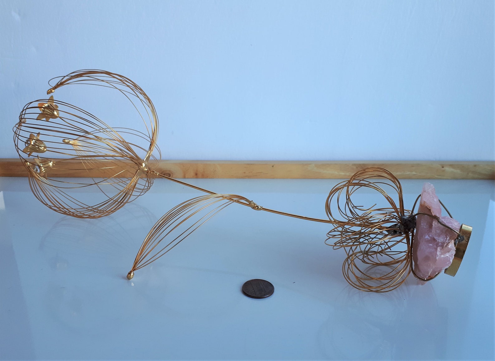 Vintage Gold Metal Wire Work and Pink Quartz Dimensional Stylized ...