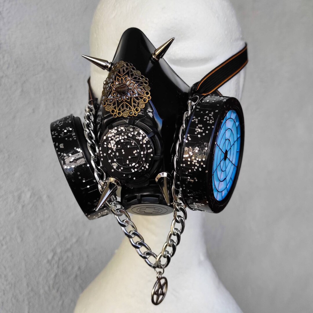Respirator Spikes Distressed Mask Steam Punk Face Rubber Horror Outfit ...