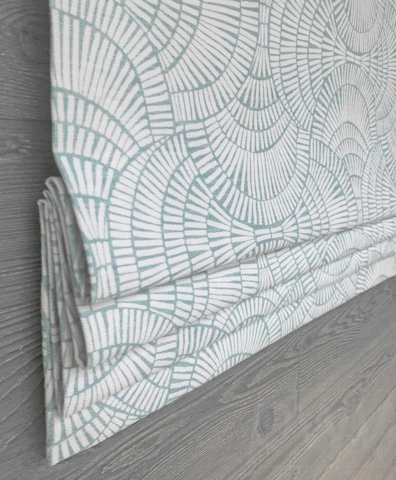 SEAMLESS Blue/green and White Faux (fake) Flat Roman Shade Window ...