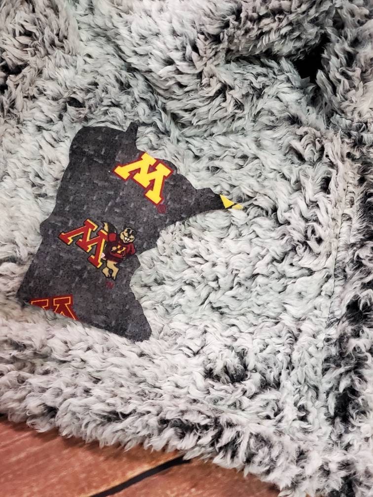 University of Minnesota Keychain - Etsy