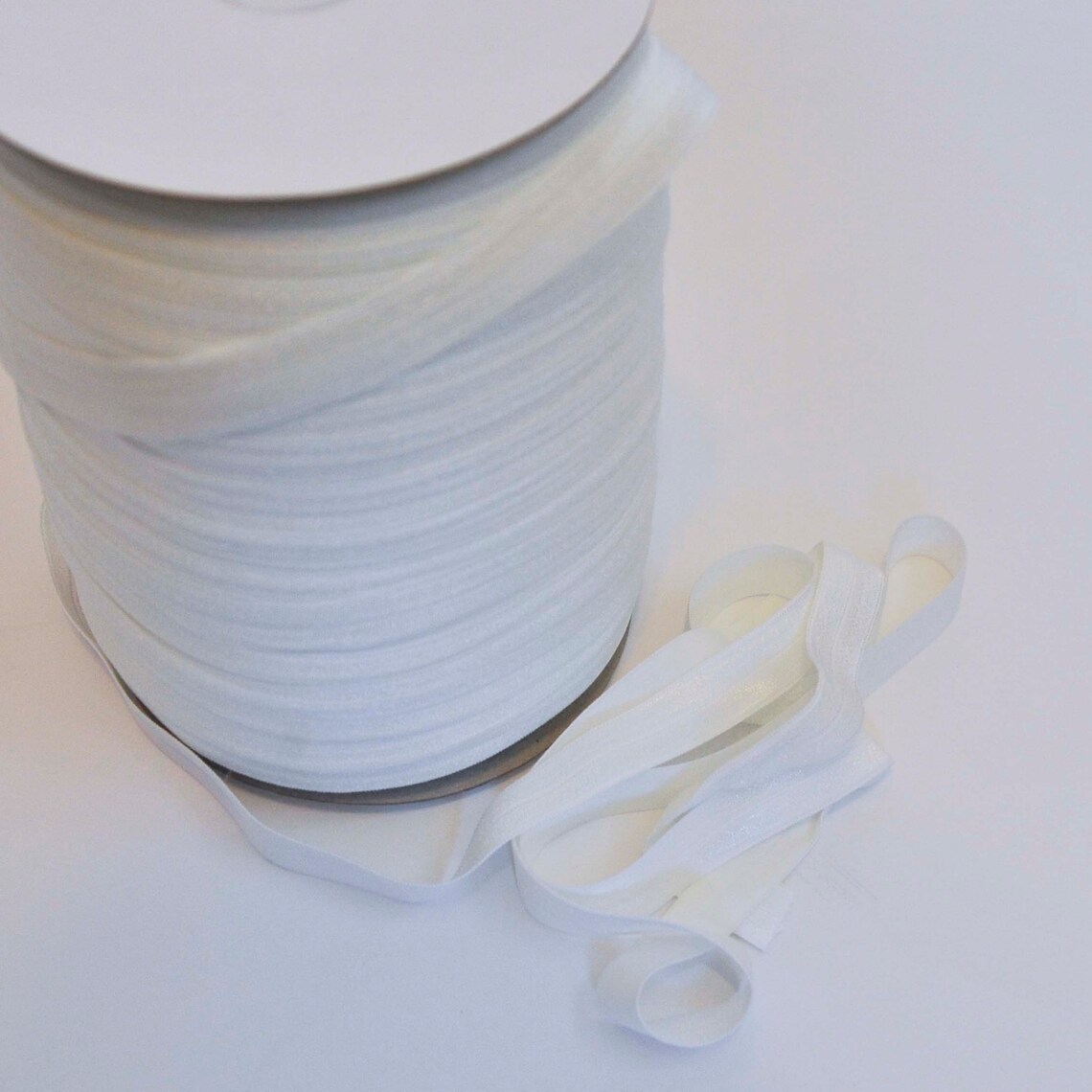 5/8 Fold Over Elastic White or Black FOE Elastic by the - Etsy