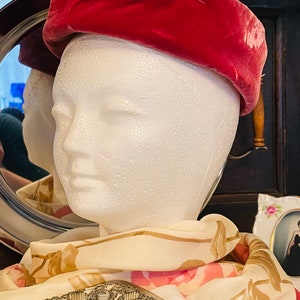 Magenta Velvet Pillbox Hat by Joseph Magnin, "jackie-style", Excellent ...