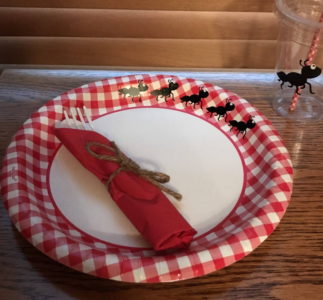 Ant Picnic Paper Plates, Summer Barbeque, Picnic Party, Gingham Plates ...