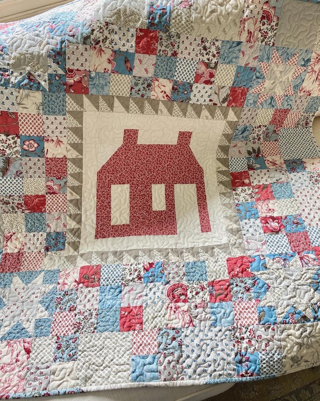 Antoinette’s Cottage Quilt Pattern - Etsy