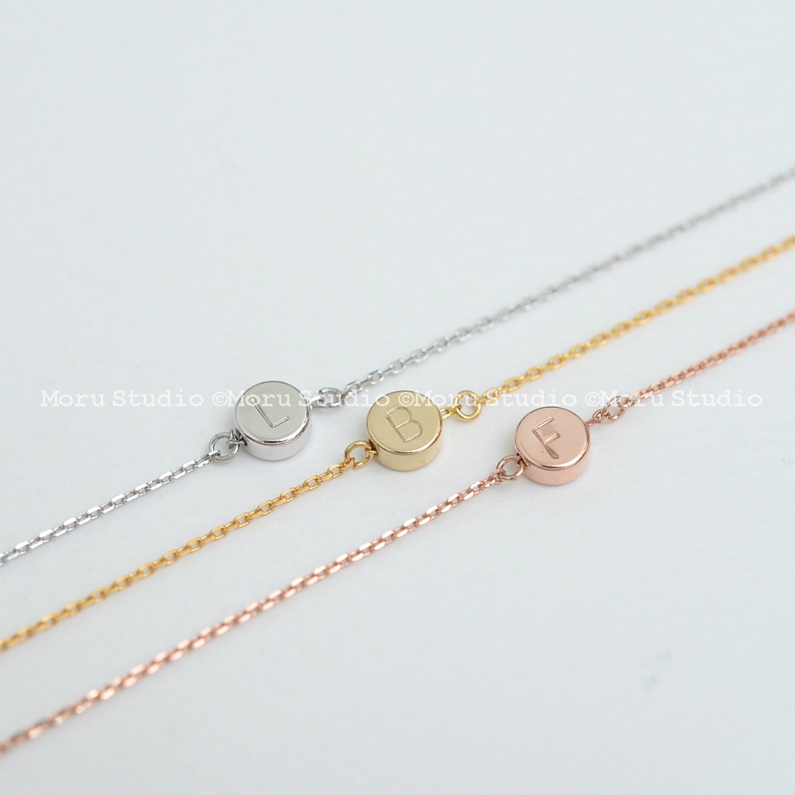 Initial Dot Bracelet personalized Disc Bracelet Bridesmaid - Etsy